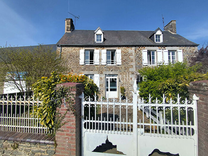 Maison à vendre - Céaux - 10 pièces - 6 chambres