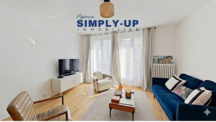 Maisons-Laffitte, Ouest : Appartement 2 pièces à vendre