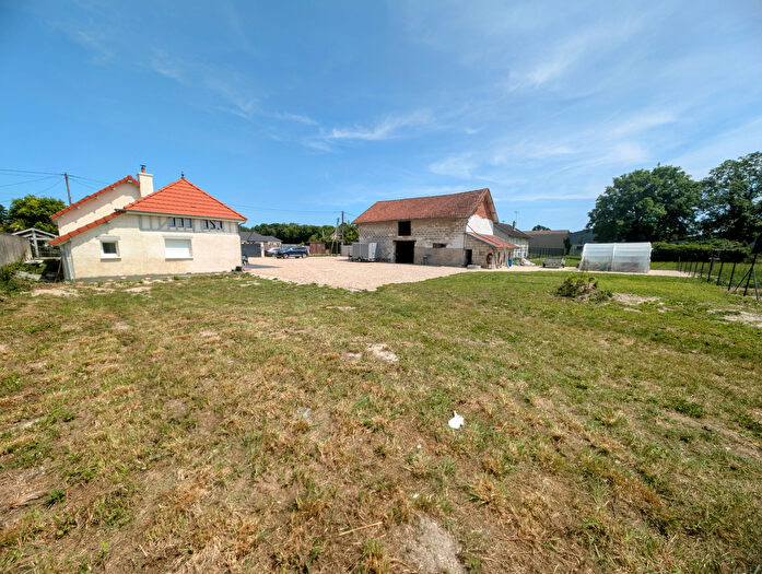 Maison 6 pièces à Charmont-sous-Barbuise, à vendre