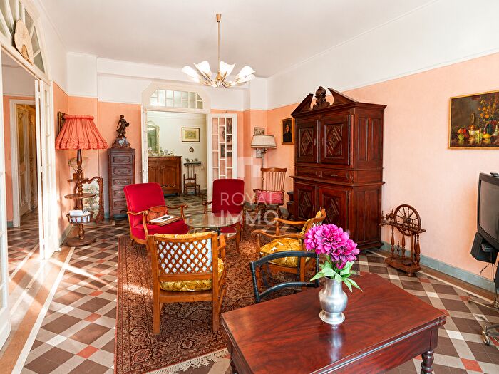 Toulon, Champs-de-Mars : Appartement 4 pièces à vendre