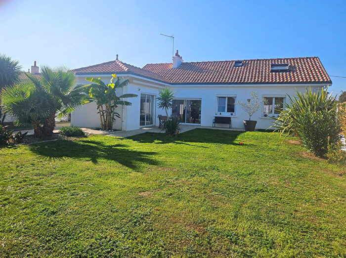 Maison à vendre - Bouaye - 6 pièces - 4 chambres