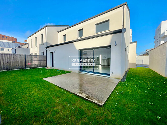 Maison à vendre - Cesson-Sévigné, Bourgchevreuil, Dézerseul, Pommeraie - 6 pièces - 4 chambres