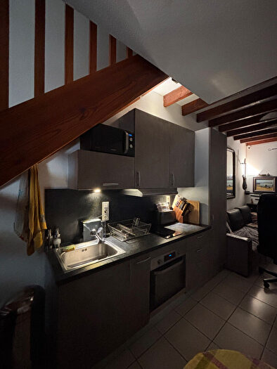 Appartement 2 pièces à Pau, Centre-ville, à louer
