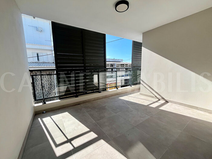 Appartement à louer - Saint-Pierre, Centre-ville - 3 pièces - 2 chambres