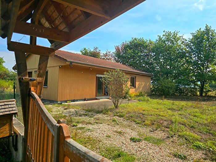 Maison à vendre - Brugheas - 6 pièces - 3 chambres