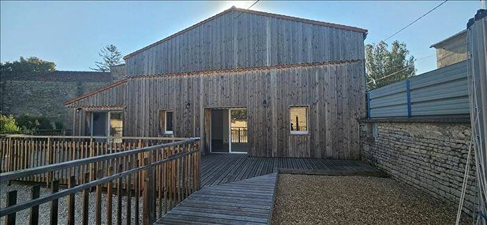 Maison à louer - Marcillac Lanville - 3 pièces - 2 chambres