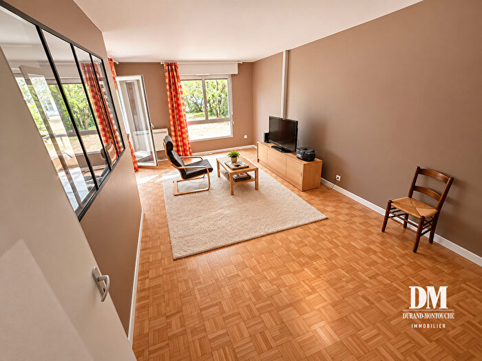 Appartement 3 pièces à Saint-Jean-de-Braye, Est, à vendre