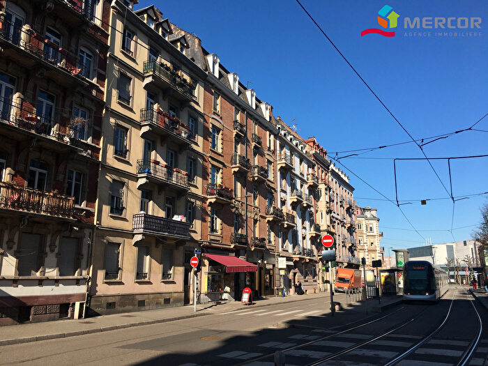 Appartement à louer - Strasbourg, Gare - 4 pièces - 3 chambres