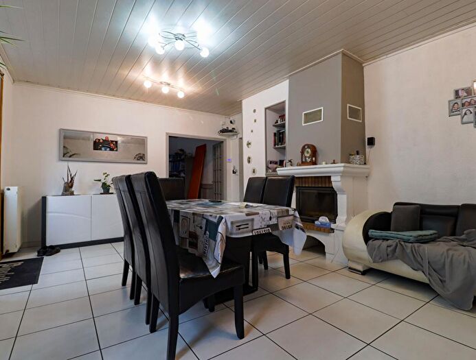 Maison à vendre - Moulin-Mage - 7 pièces - 4 chambres