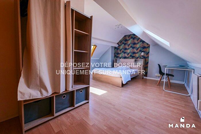 Anseele-Centre-Nations Unies-Crouy-Esperence, Roubaix - Appartement 7 pièces à louer