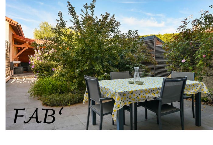 Saint-Bonnet-de-Mure : Maison 6 pièces à vendre