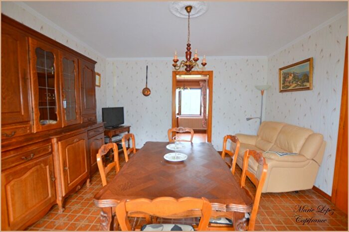 Maison à vendre - Vionville - 4 pièces - 2 chambres