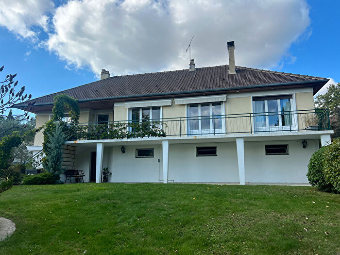 Maison à vendre - La Ferté-sous-Jouarre - 6 pièces - 5 chambres