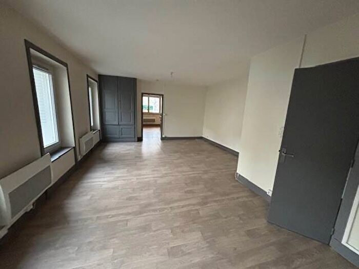 Appartement à louer - Usson-en-Forez - 3 pièces - 2 chambres