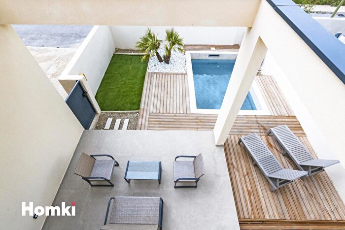 Maison à vendre - Uzès - 4 pièces - 3 chambres