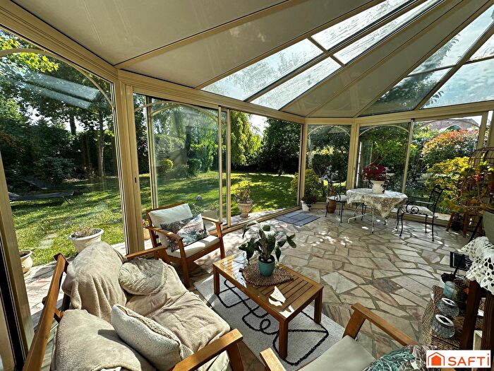 Maison à vendre - Ozoir-la-Ferrière, Gare, Brèche aux Loups, Belle Croix - 7 pièces - 5 chambres