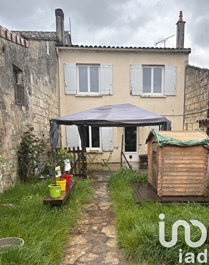 Maison à vendre - Castillon-la-Bataille - 5 pièces - 4 chambres