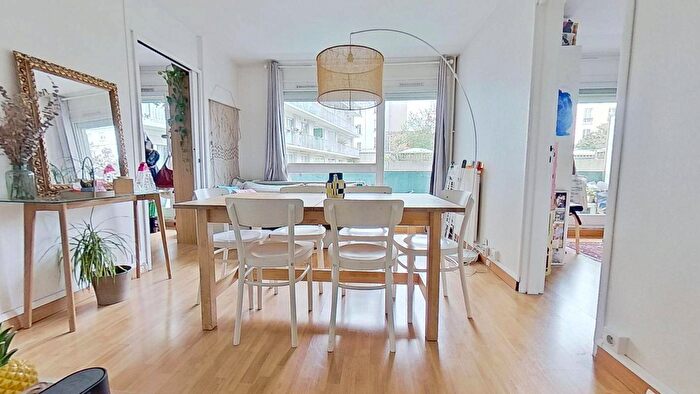 Appartement à louer - Bercy, Paris ème arrondissement - 3 pièces - 2 chambres