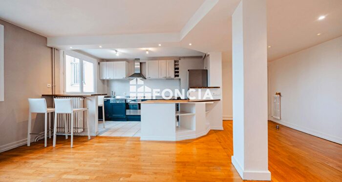 Appartement 3 pièces à vendre à Quartiers Centre, Colombier