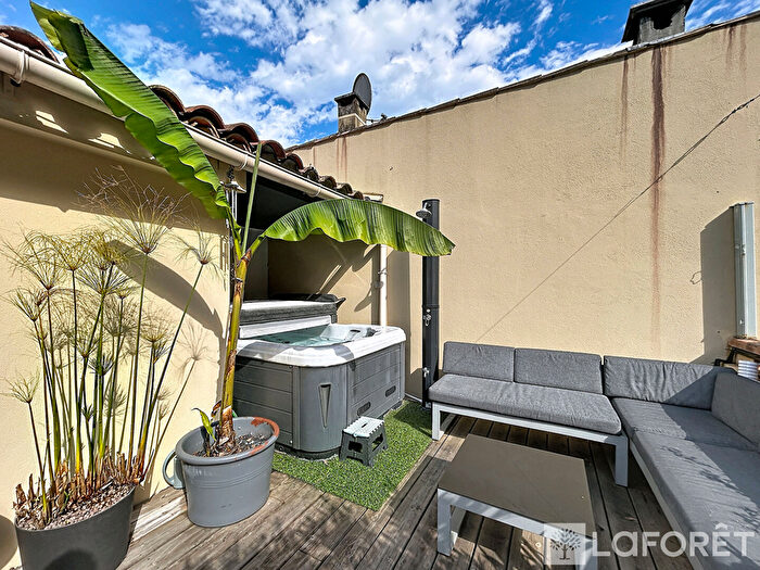Menton, Haut Borrigo, Saint-Paul-Garavan, Vallée de Gorbio : Appartement 4 pièces à vendre