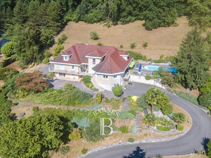 Maison à vendre - Chindrieux - 13 pièces - 6 chambres