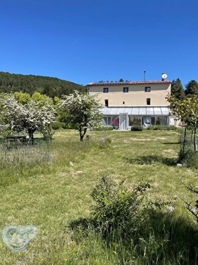 Maison à vendre - Les Omergues - 8 pièces - 4 chambres