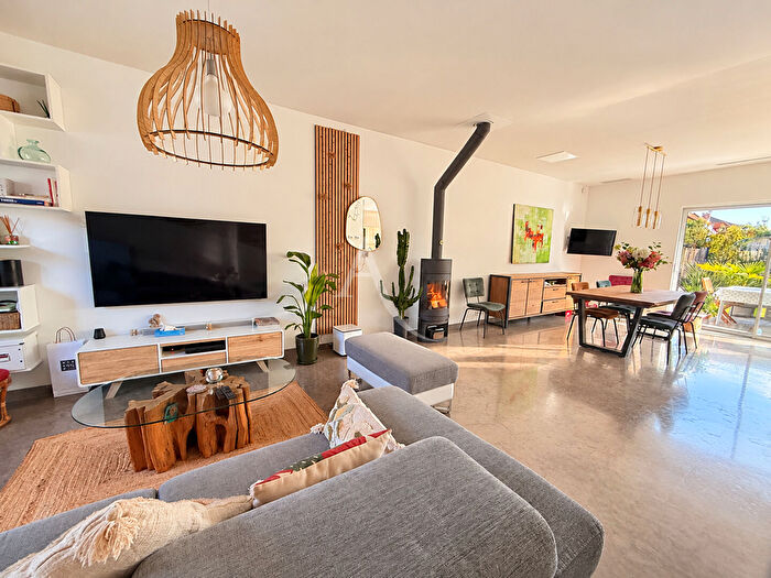 Carrières-sur-Seine, Fermettes, Amandiers, Colombier : Maison 7 pièces à vendre