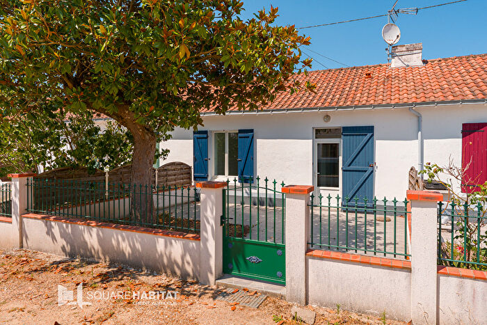 Saint-Aignan-Grandlieu : Maison 2 pièces à vendre