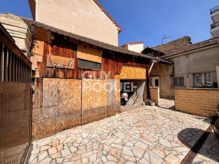 Saint-Ouen, Vieux Saint-Ouen - Maison 4 pièces à vendre