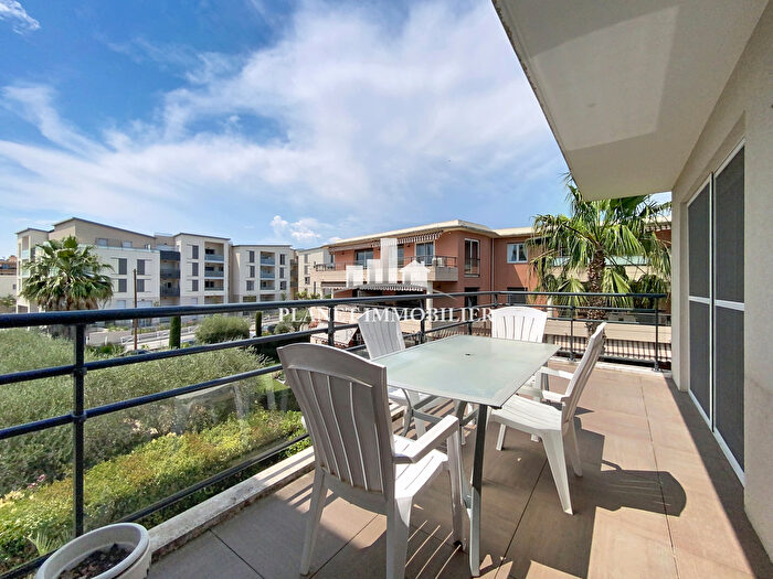 Antibes, Rastines, Super Antibes, Laval, La Fontonne : Appartement 3 pièces à vendre