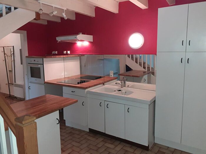 Maison 3 pièces à louer - Bains