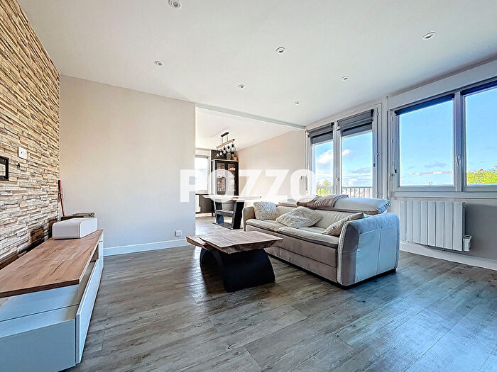Granville, Saint-Nicolas : Appartement 4 pièces à vendre