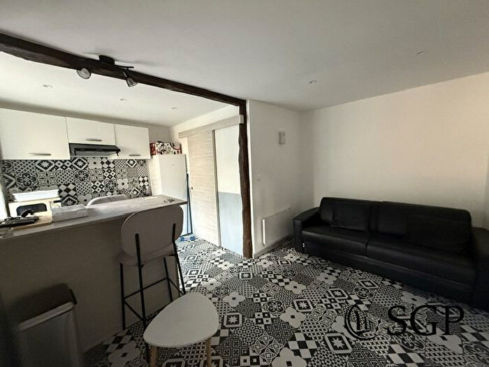 Jouy-en-Josas : Appartement 1 pièce à vendre