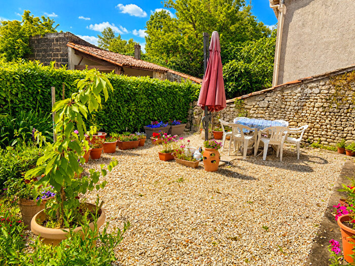 Maison 5 pièces à vendre - Mosnac