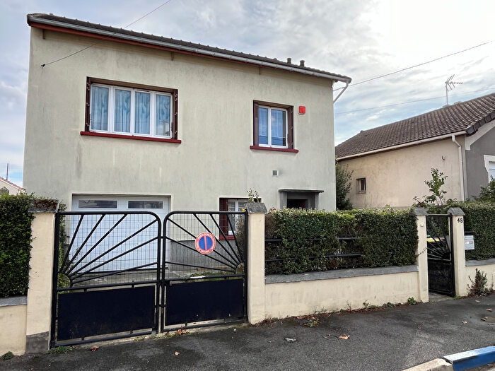 Maison à vendre - Paray-Vieille-Poste - 3 pièces - 2 chambres