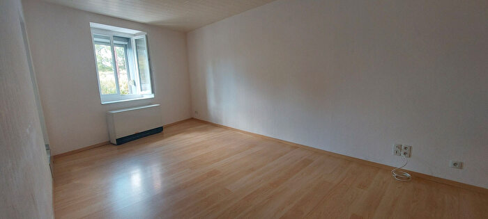 Labergement-Sainte-Marie : Appartement 1 pièce à louer
