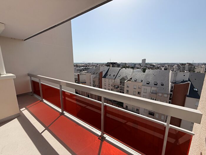 Orléans, Saint-Vincent, Pasteur - Appartement 2 pièces à louer