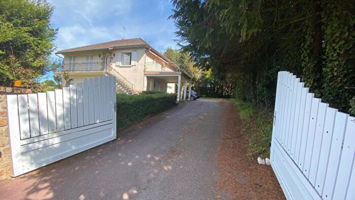 Maison 5 pièces à Magnac-Laval, à vendre