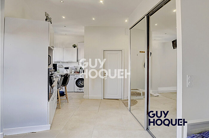Appartement 1 pièce à Villeurbanne, Perrallière, à vendre