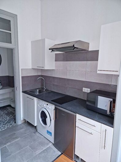 Appartement à louer - Saint Martin-Saint Etienne, Nevers - 1 pièce