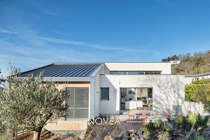 Maison à vendre - Limonest - 6 pièces - 5 chambres