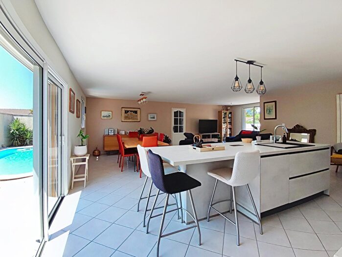 Maison 4 pièces à vendre - Caissargues