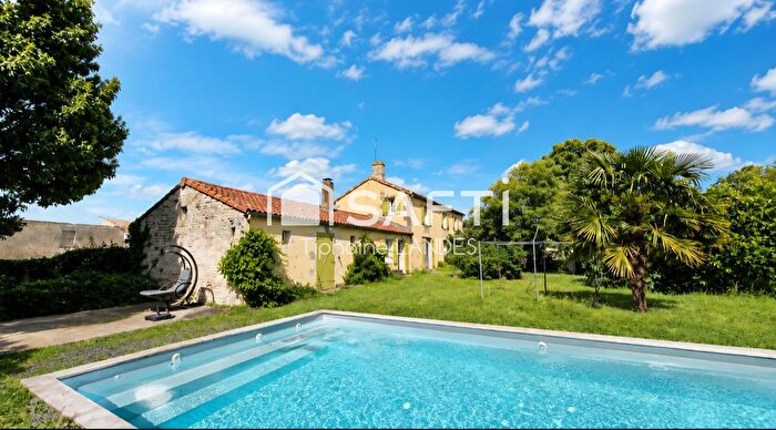 Taugon - Maison 5 pièces à vendre