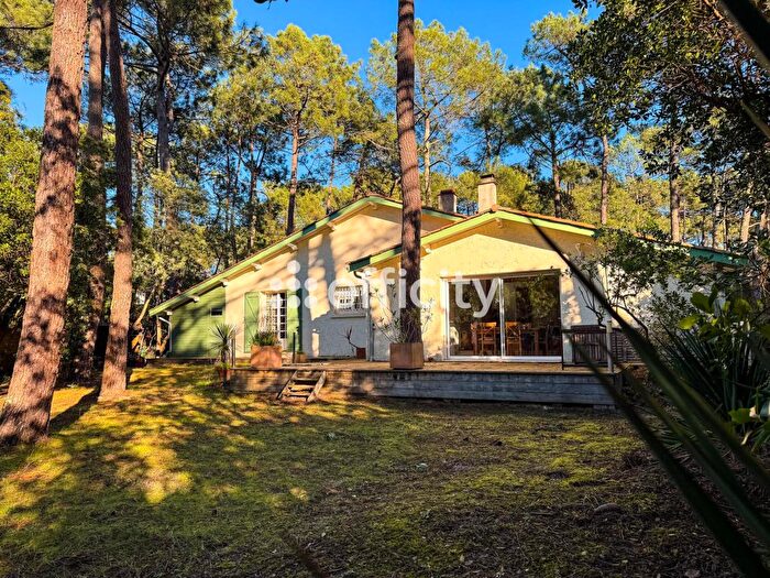 Maison à vendre - Lacanau, Lacanau Océan, Plages - 5 pièces - 4 chambres