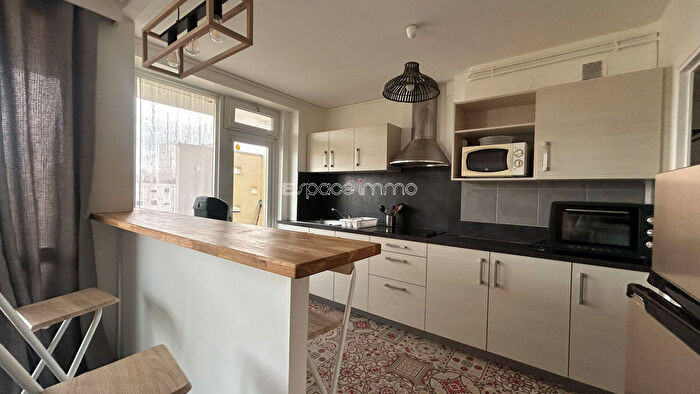 Appartement à louer - Mont-Saint-Aignan, Colbert, Les Coquets - 3 pièces - 2 chambres