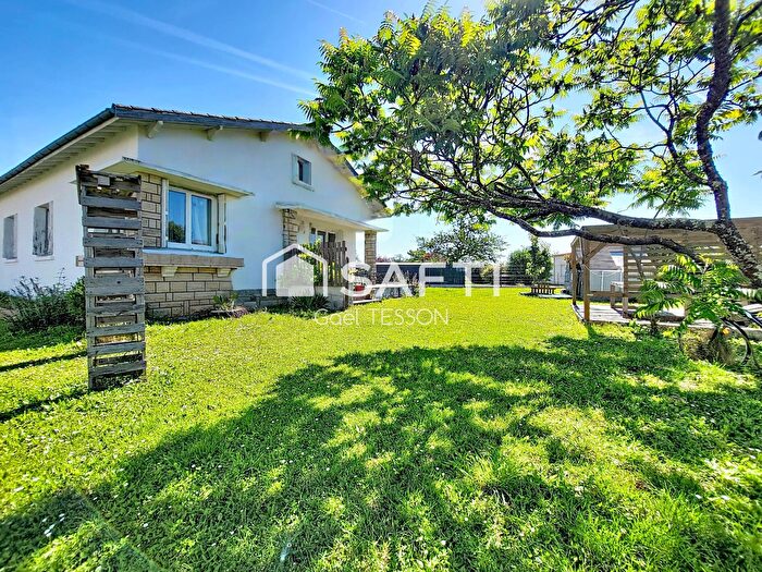 Vélines : Maison 4 pièces à vendre