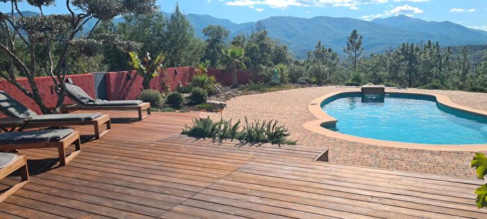 Maison à vendre - Céret - 6 pièces - 4 chambres