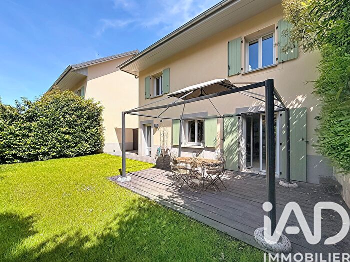 Divonne-les-Bains - Maison 6 pièces à vendre