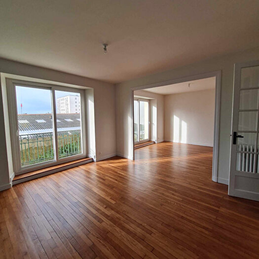 Appartement à louer - Brest, Saint-Martin, Kérigonan - 5 pièces - 3 chambres