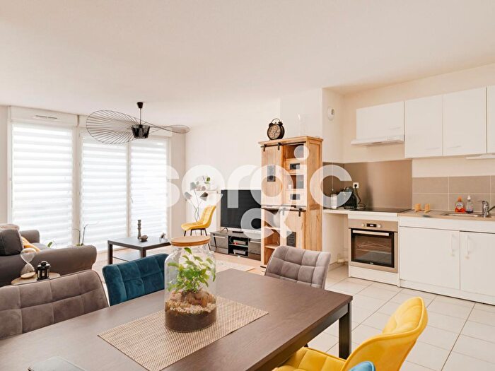 Appartement à vendre - Jarville-la-Malgrange - 3 pièces - 2 chambres